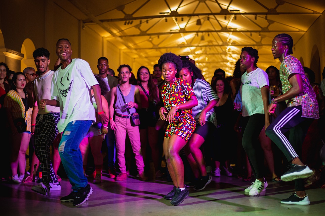 Festa Boom Boom Black Traz Funky De James Brown Até O Funk Brasileiro
